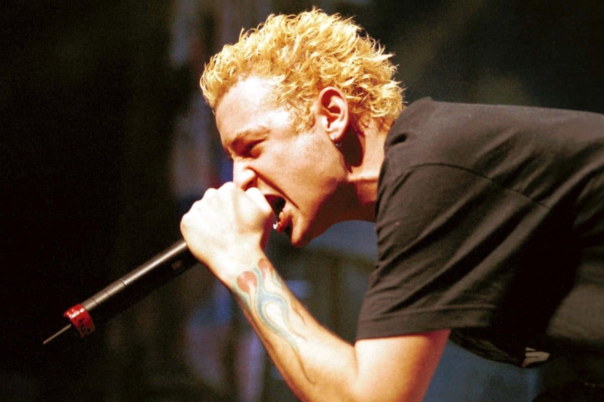 Así sonaba Chester Bennington antes de Linkin Park a los 17 años ...